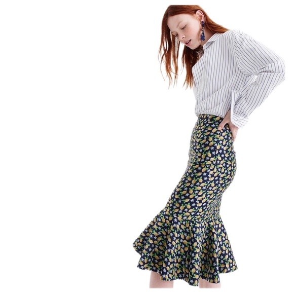 J. Crew | Skirts | J Crew Green Trumpet Lemon Jacquard Pencil Skirt ...